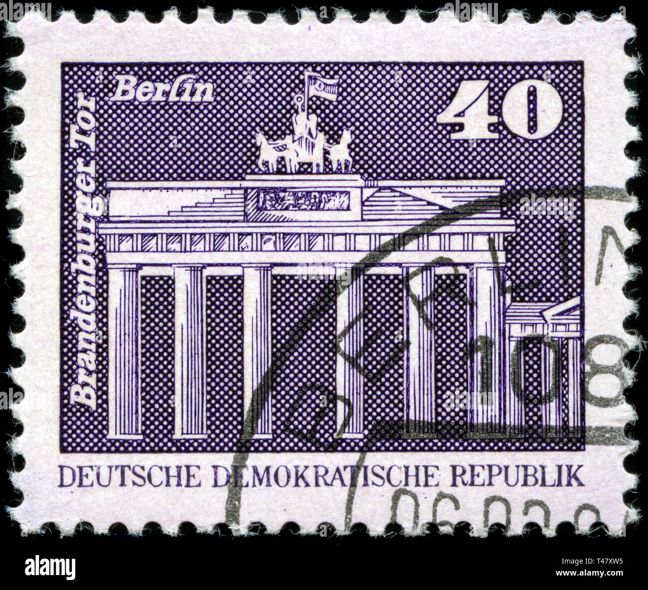Postage stamp from East Germany (DDR) in the Construction in the GDR ...