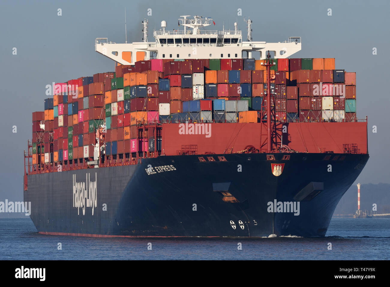 Container ship hamburg express hi-res stock photography and images - Alamy