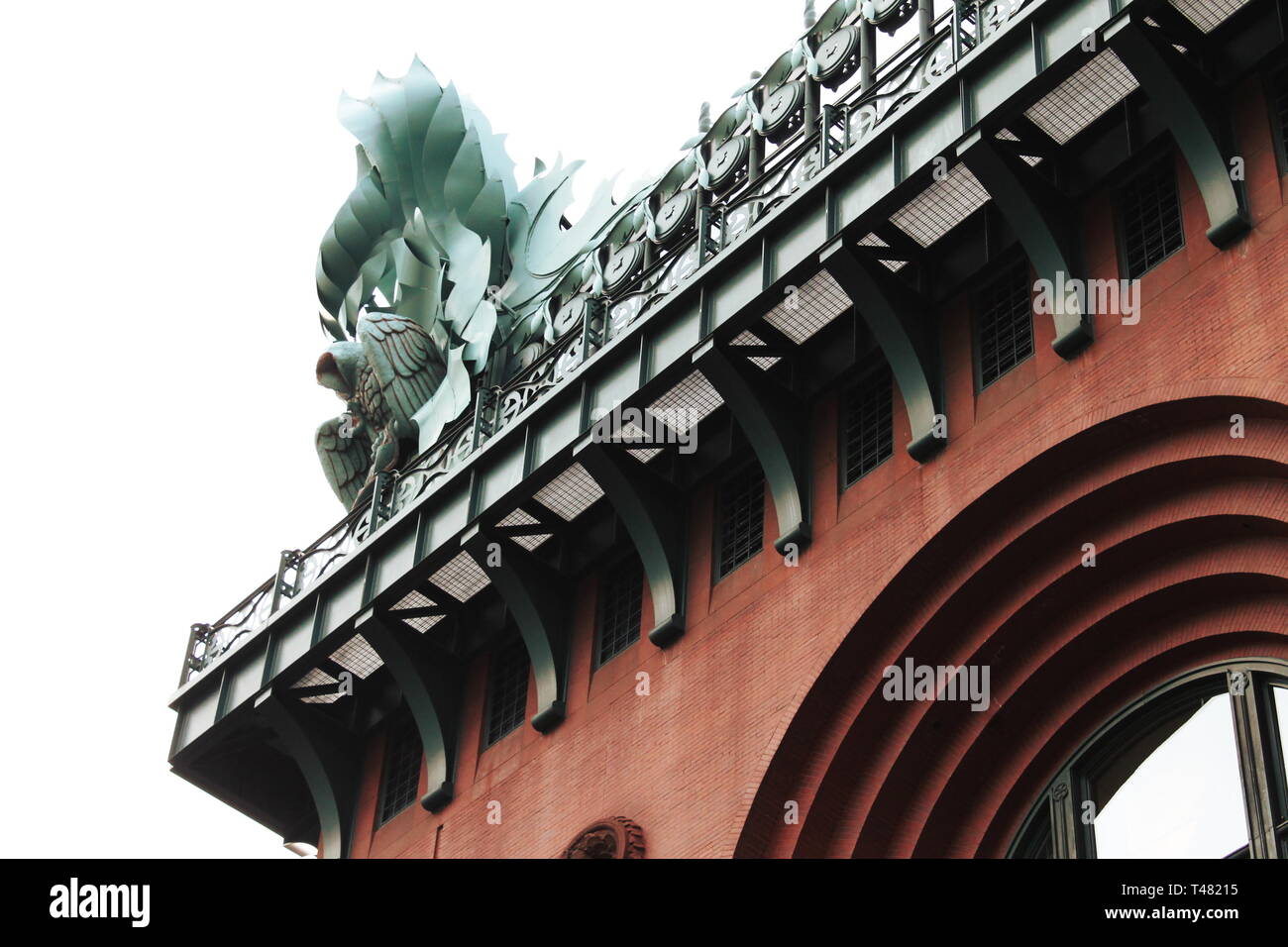 Gargoyles on the roof the Harold Washington Library, the main branch of ...