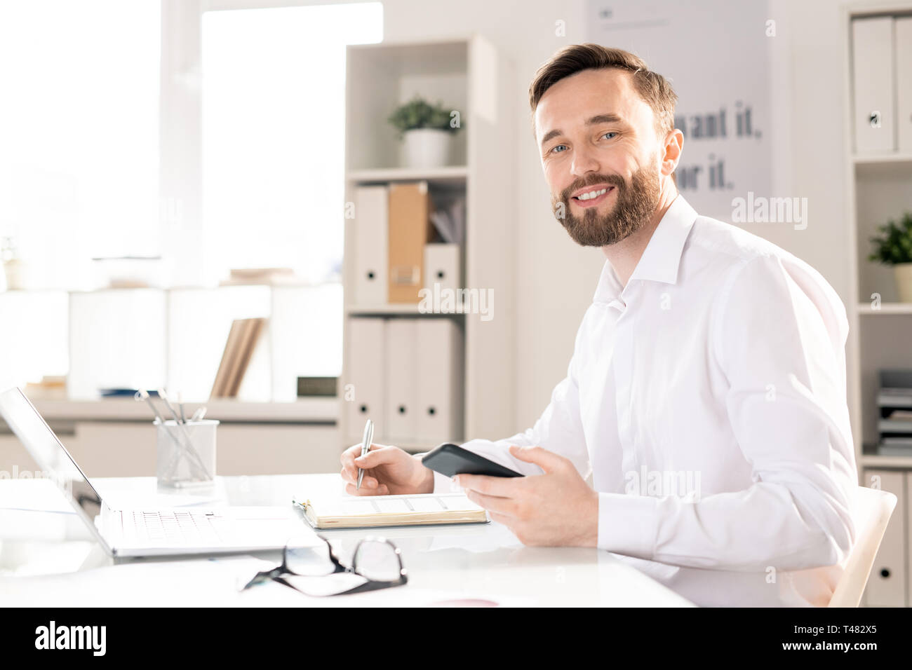 Employee at work Stock Photo - Alamy