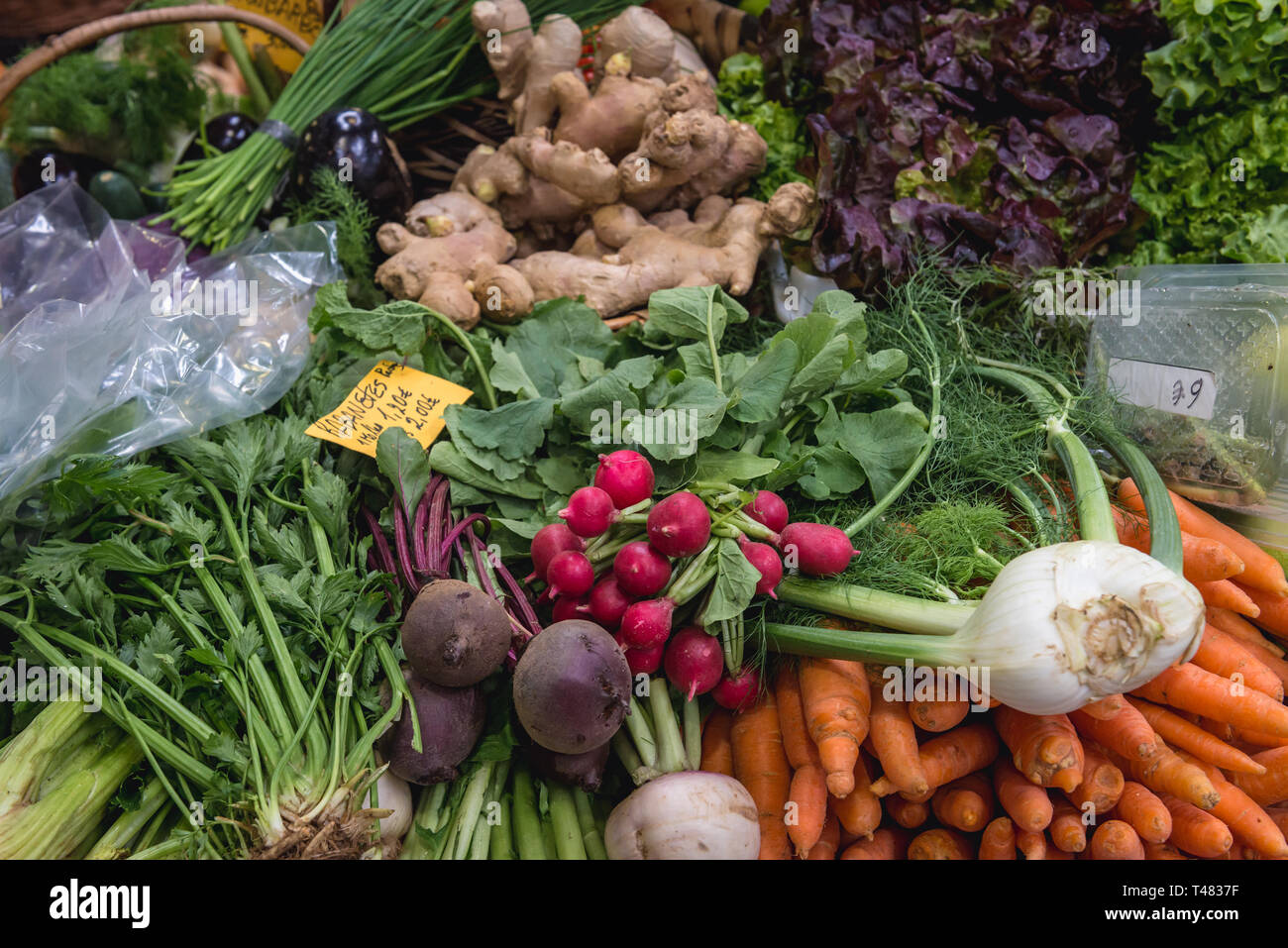 Vegetables on Mercado do Livramento indoor market in Setubal near ...