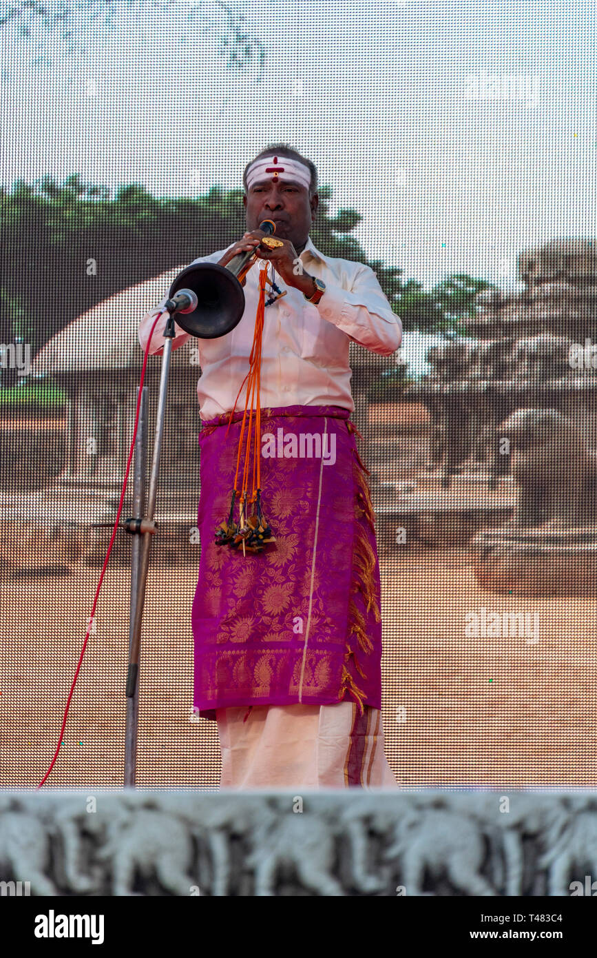 Indian man playing trumpet hi-res stock photography and images - Alamy