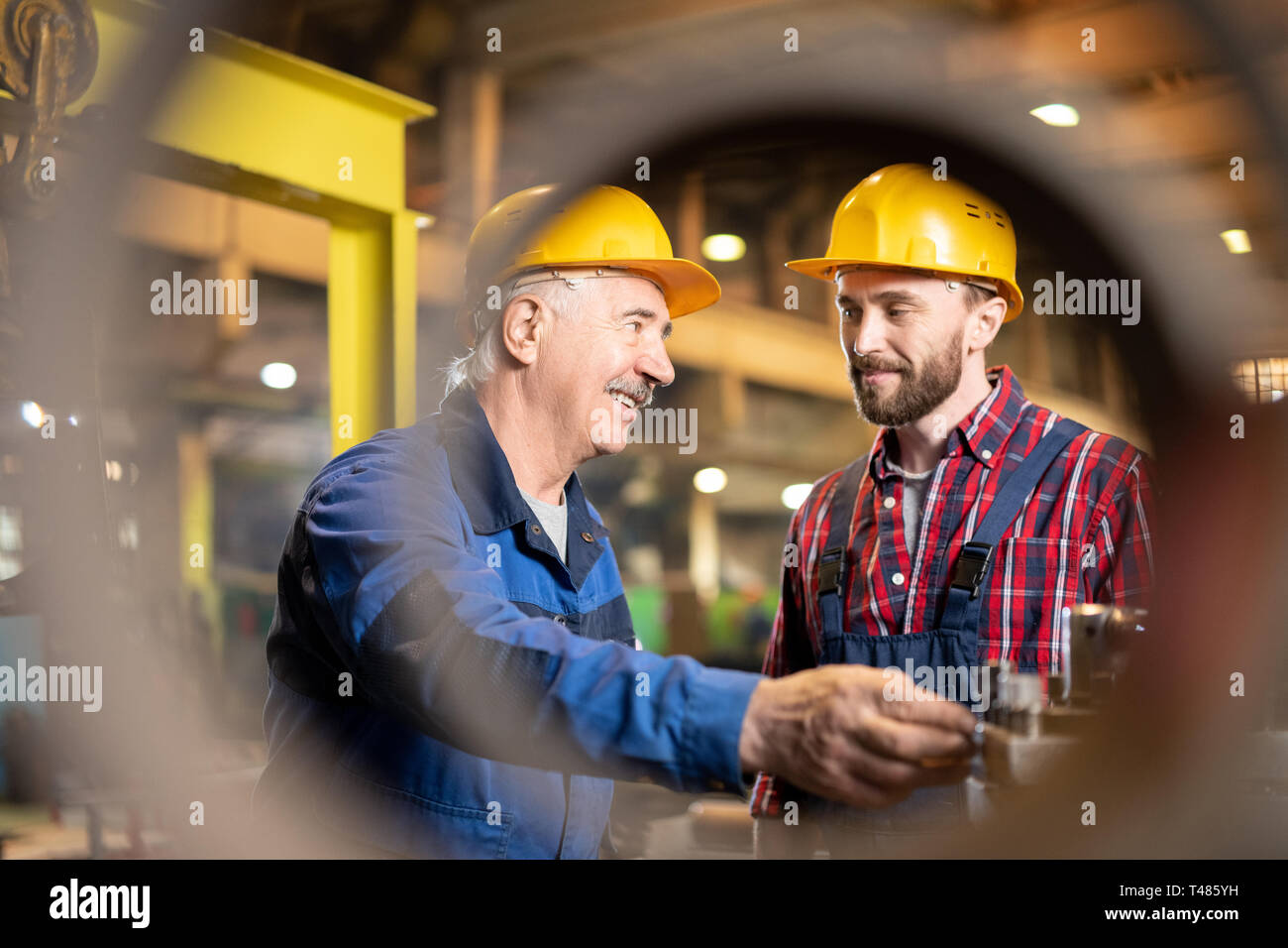 Showing how to use machine Stock Photo - Alamy