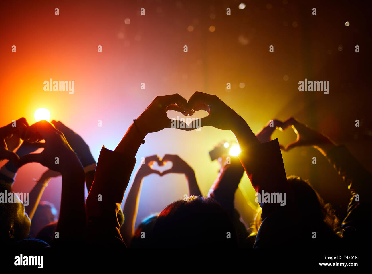 Crowd hands heart hi-res stock photography and images - Alamy