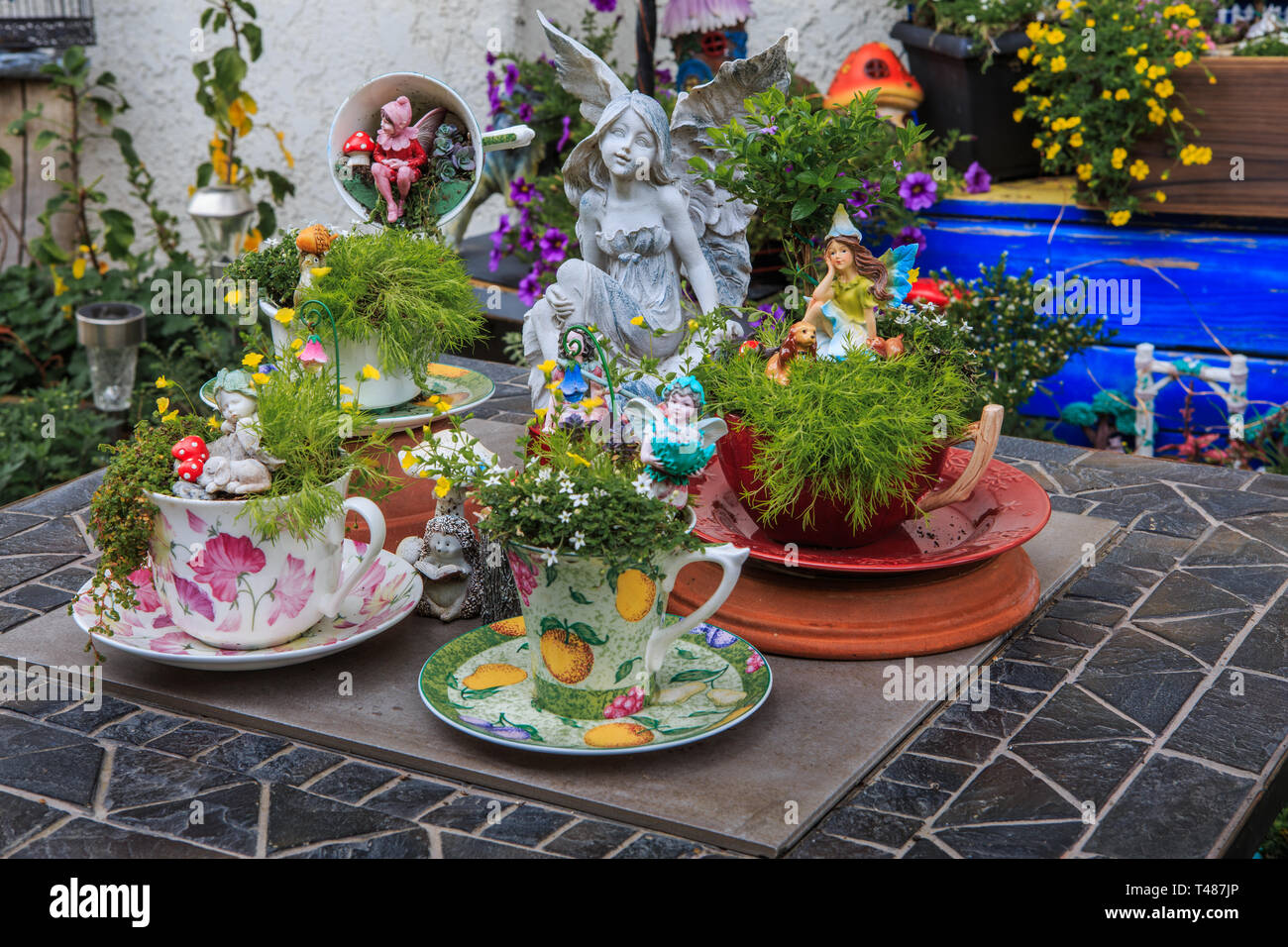 Fairy tale fairies hi-res stock photography and images - Alamy