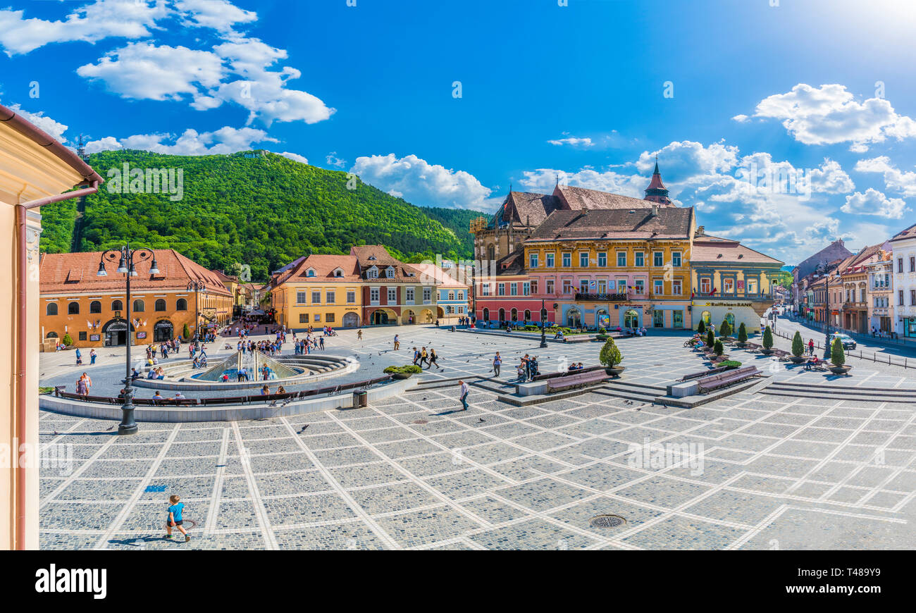 Brasov, Romania - May 06, 2018: Council Square Brasov, Transylvania ...