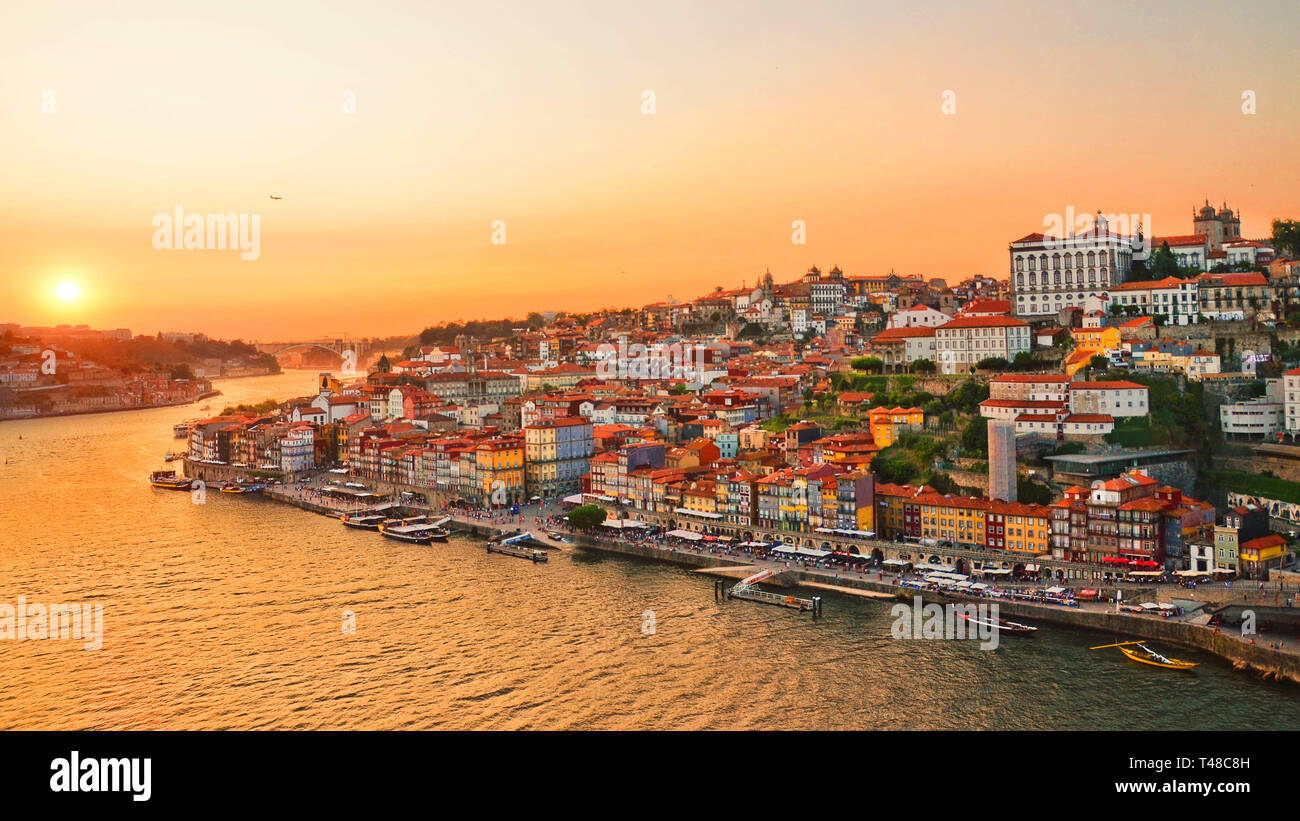 Portuguese landscape sunset hi-res stock photography and images - Alamy