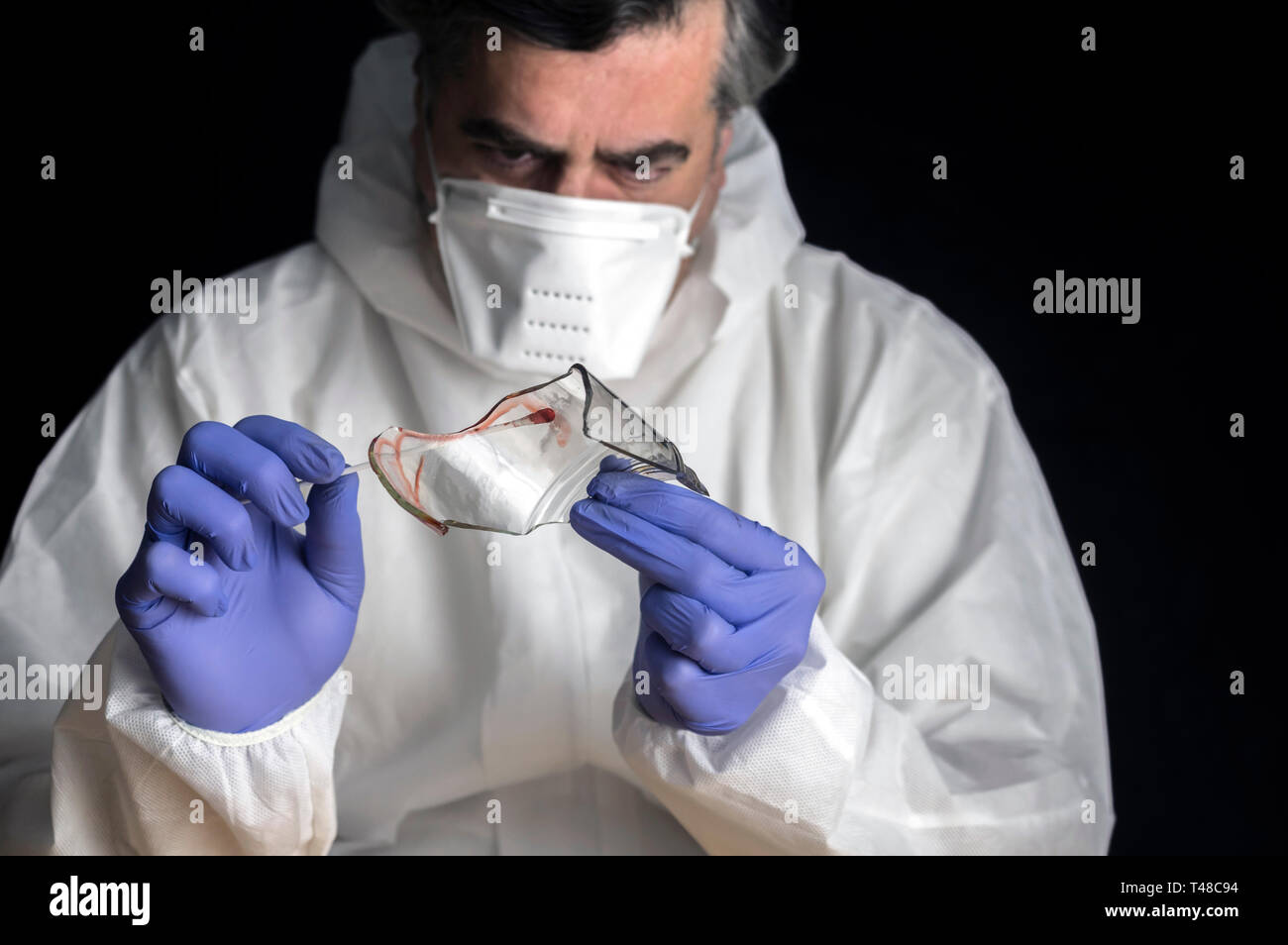 Forensic lab examination hi-res stock photography and images - Alamy