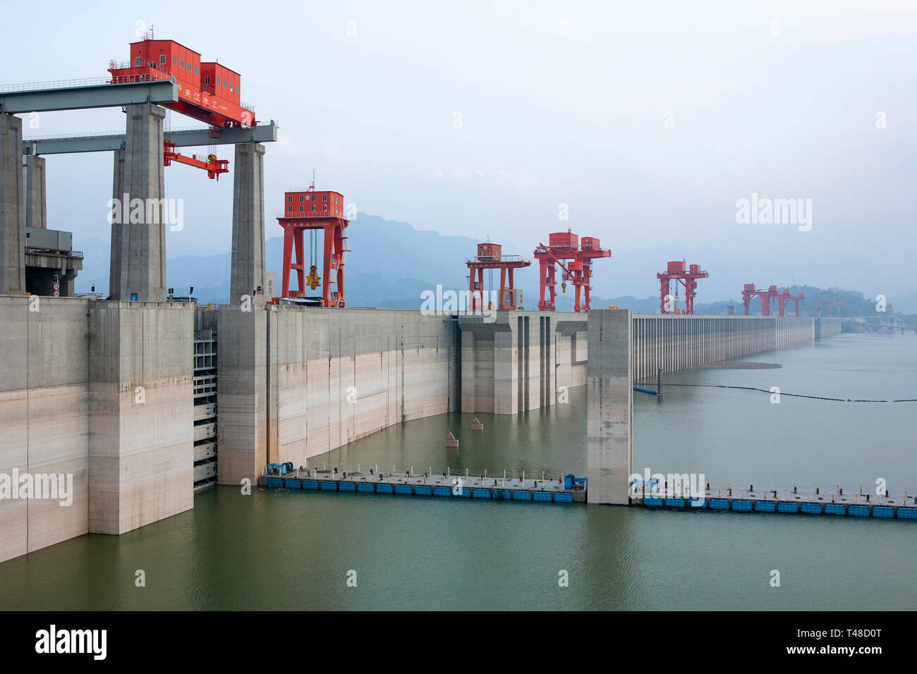 The Three Gorges Dam, Yangtze River, China Stock Photo - Alamy