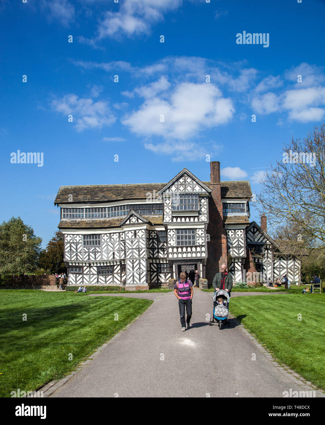 Little Moreton Hall, black and white half timbered Tudor manor house ...