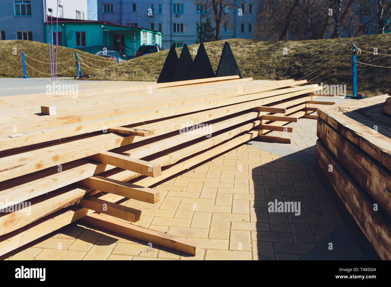 Wooden beach chairs by the waterfront. installation Stock Photo - Alamy