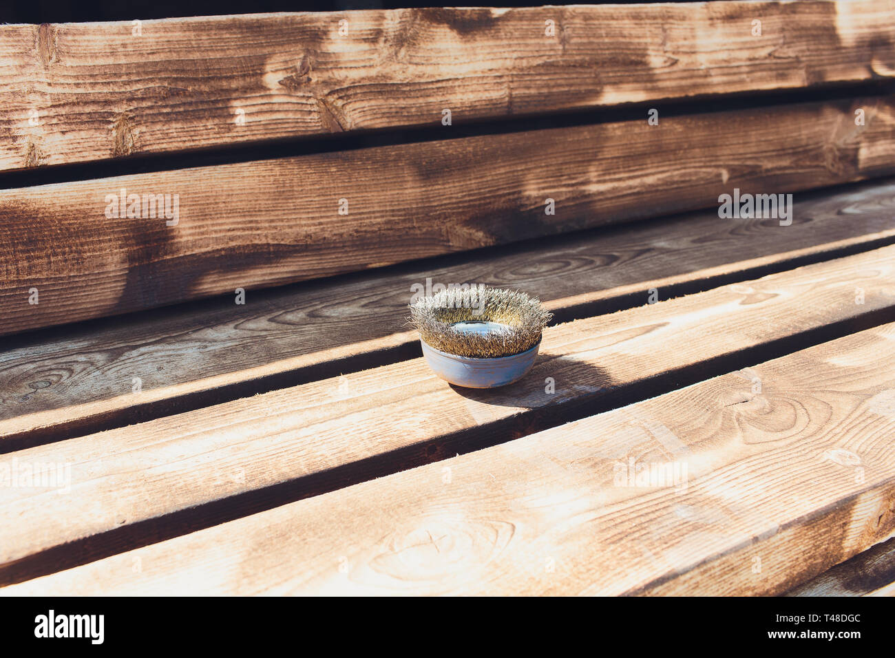Wooden beach chairs by the waterfront. installation Stock Photo - Alamy