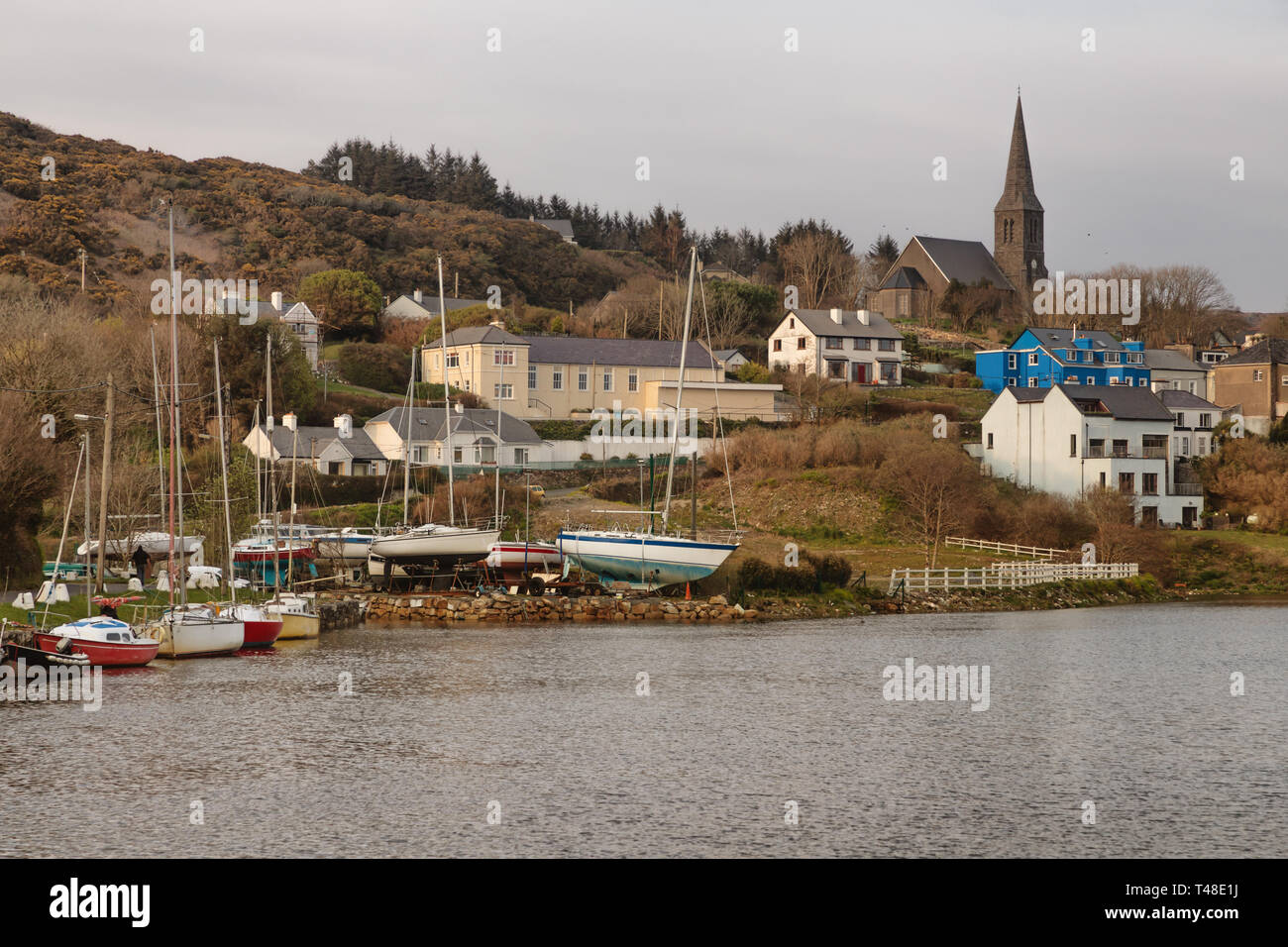 Clifden village hi-res stock photography and images - Alamy
