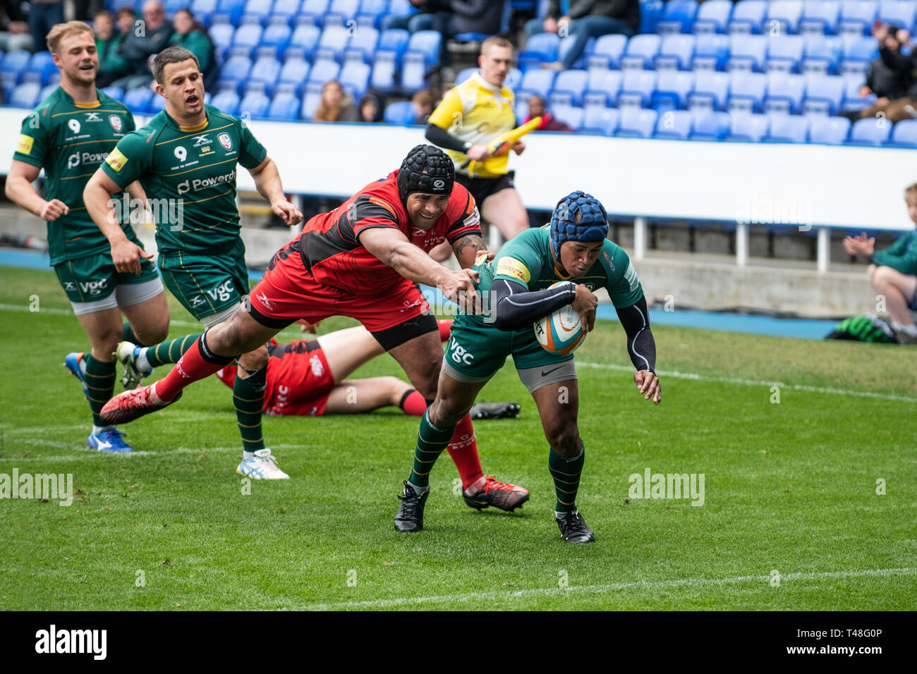 London Irish v Hartpury 14/04/19 at Madejski Stadium Stock Photo - Alamy