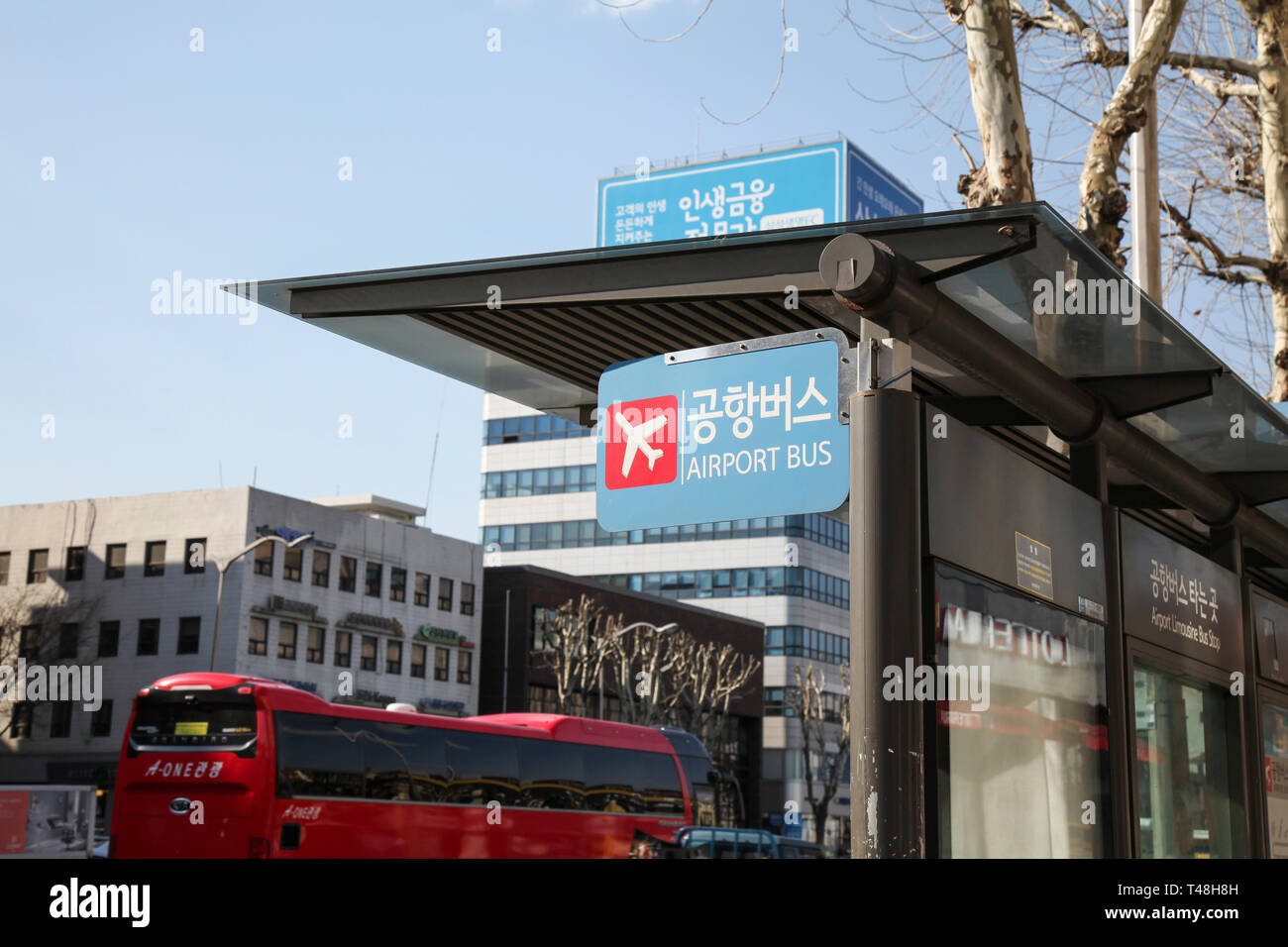 Airport Shuttle Bus Stop Sign in Downtown, Seoul, South Korea Stock ...
