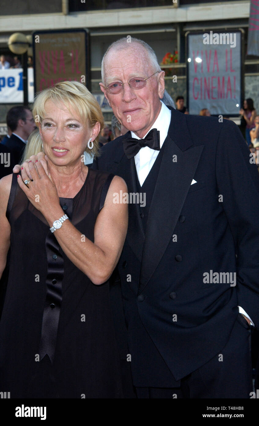 CANNES, FRANCE. May 18, 2003: Actor MAX VON SYDOW & wife at the Cannes ...