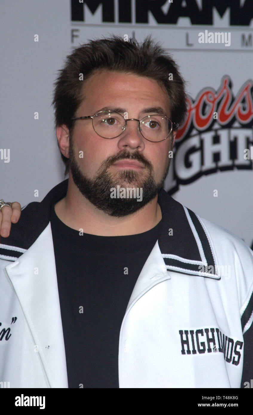 LOS ANGELES, CA. September 29, 2003: Director KEVIN SMITH & wife at the ...