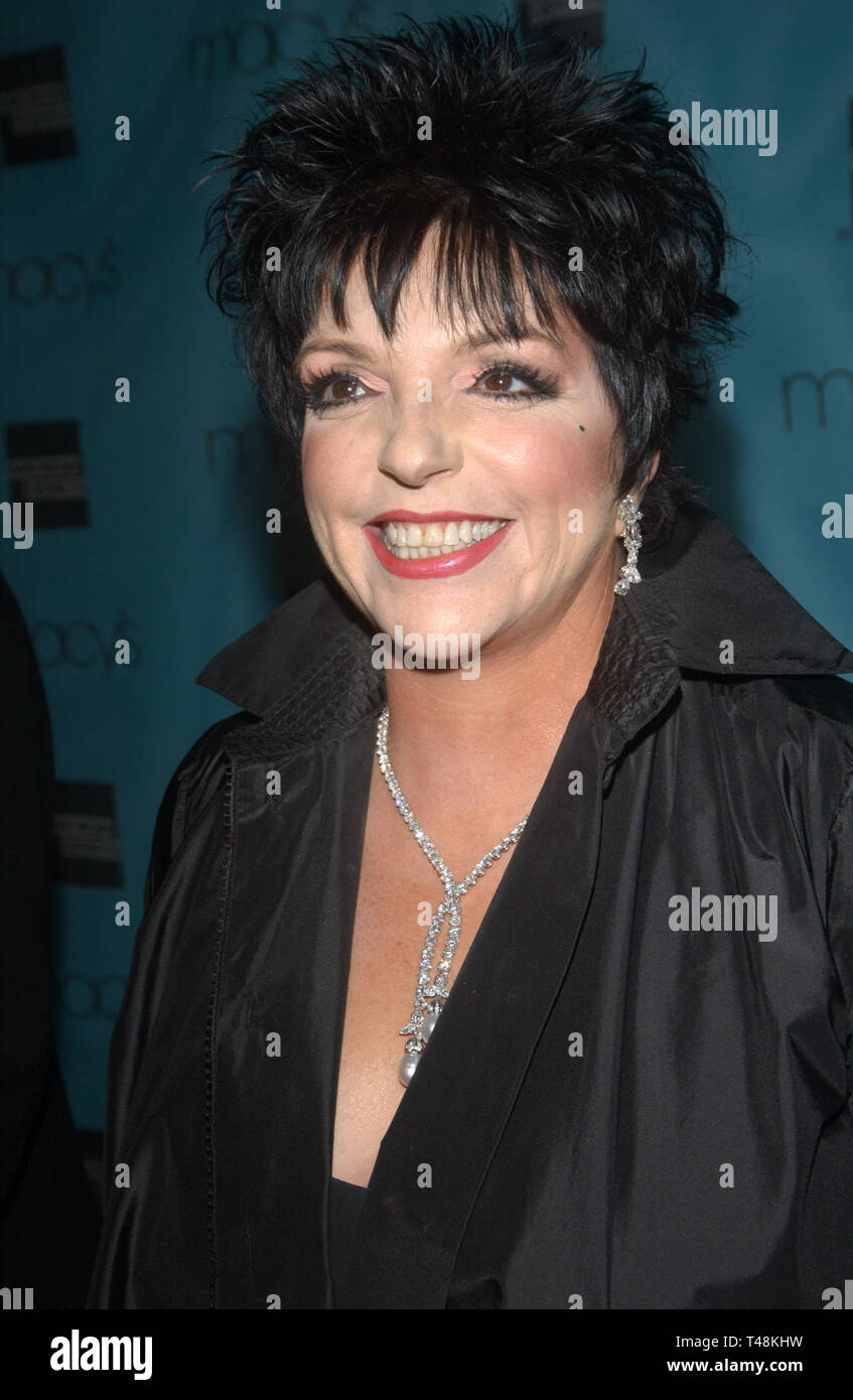 LOS ANGELES, CA. October 02, 2003: Actress/singer LIZA MINNELLI at the ...