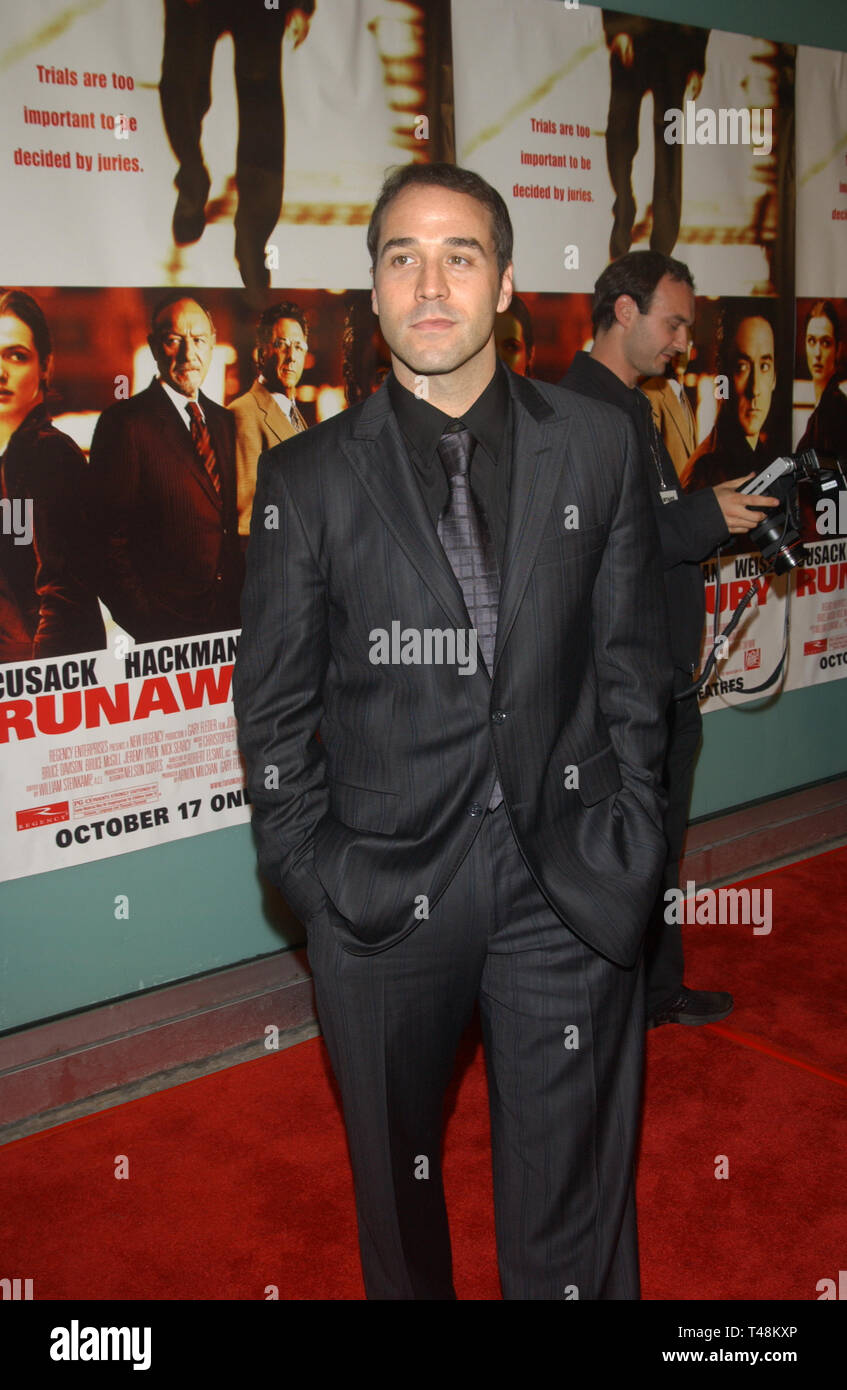 LOS ANGELES, CA. October 09, 2003: Actor JEREMY PIVEN at the world ...
