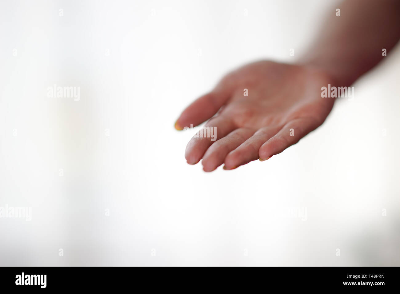 Female body hand hi-res stock photography and images - Alamy