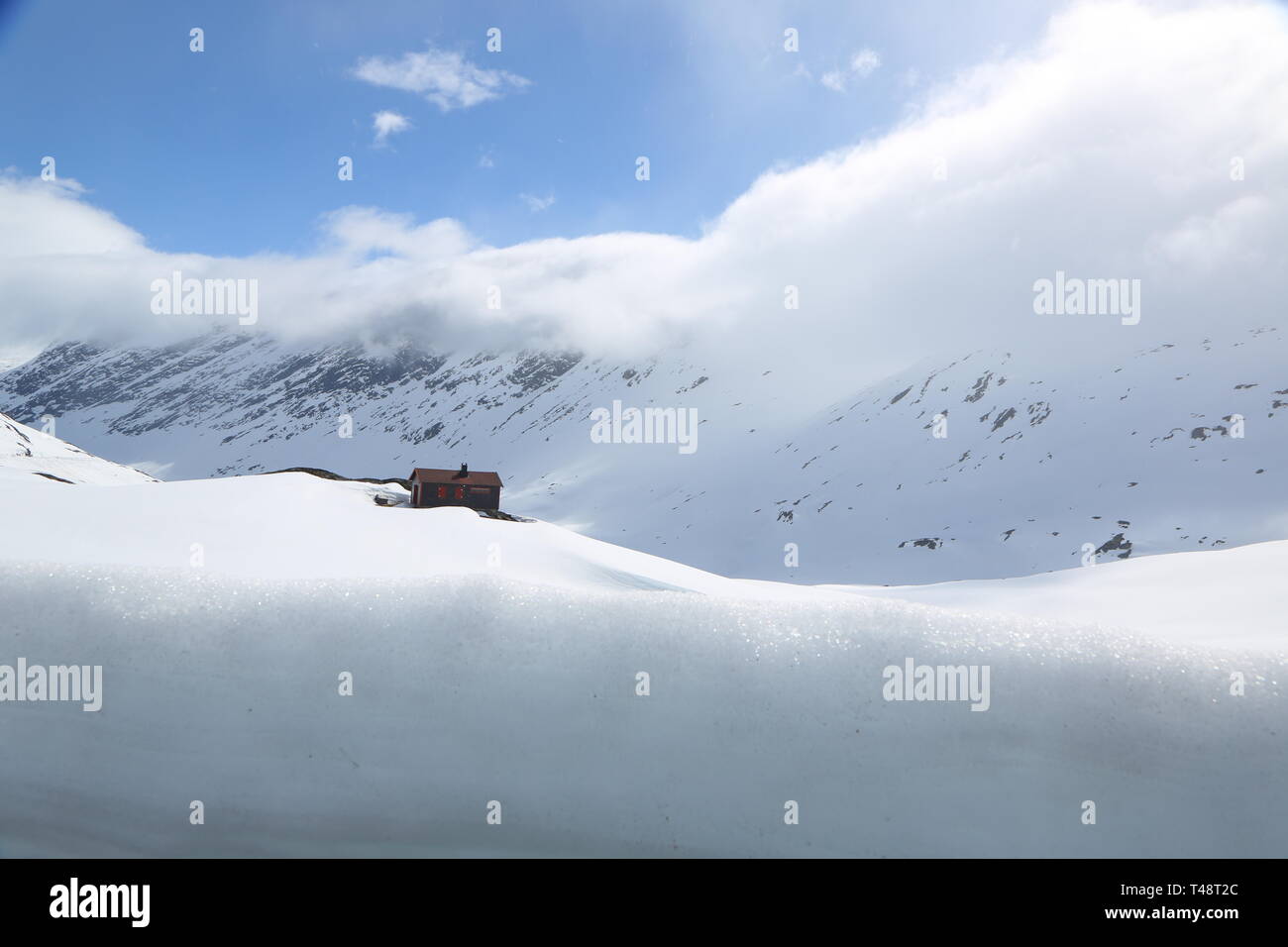 Isolated hut hi-res stock photography and images - Alamy