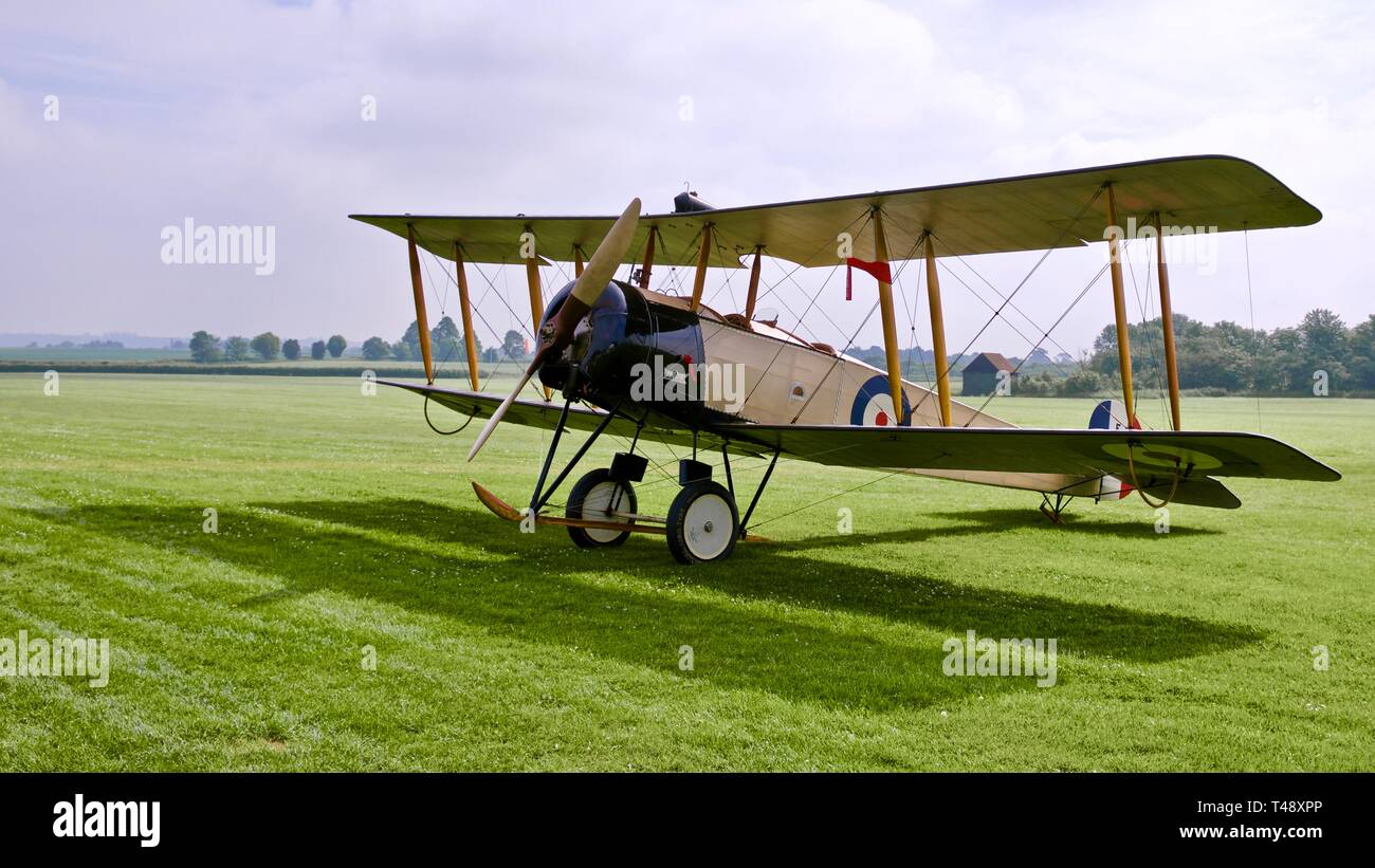 Avro 504 hi-res stock photography and images - Alamy