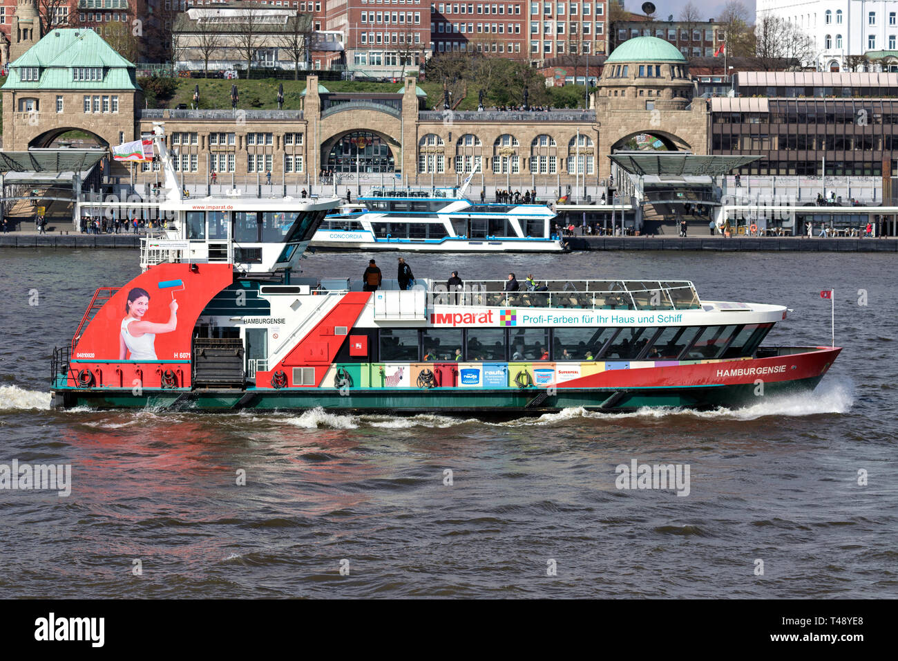 Passenger ferries hi-res stock photography and images - Alamy