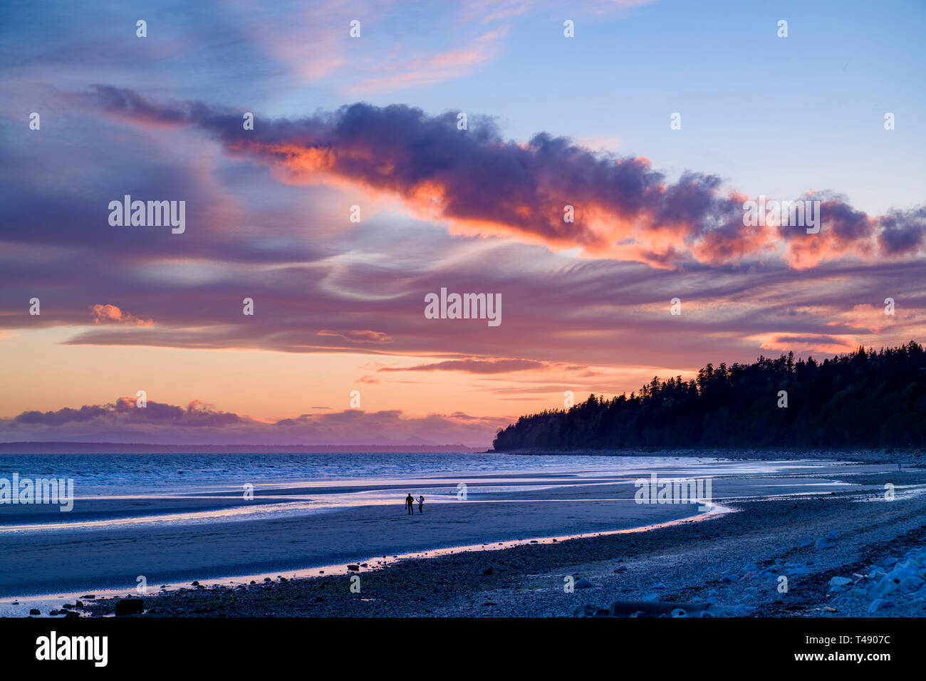 Semiahmoo bay hi-res stock photography and images - Alamy