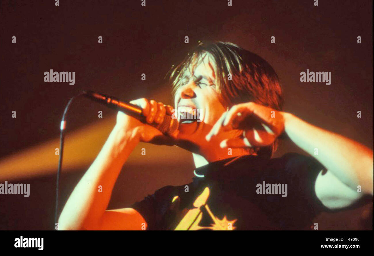 Mark owen hi-res stock photography and images - Alamy