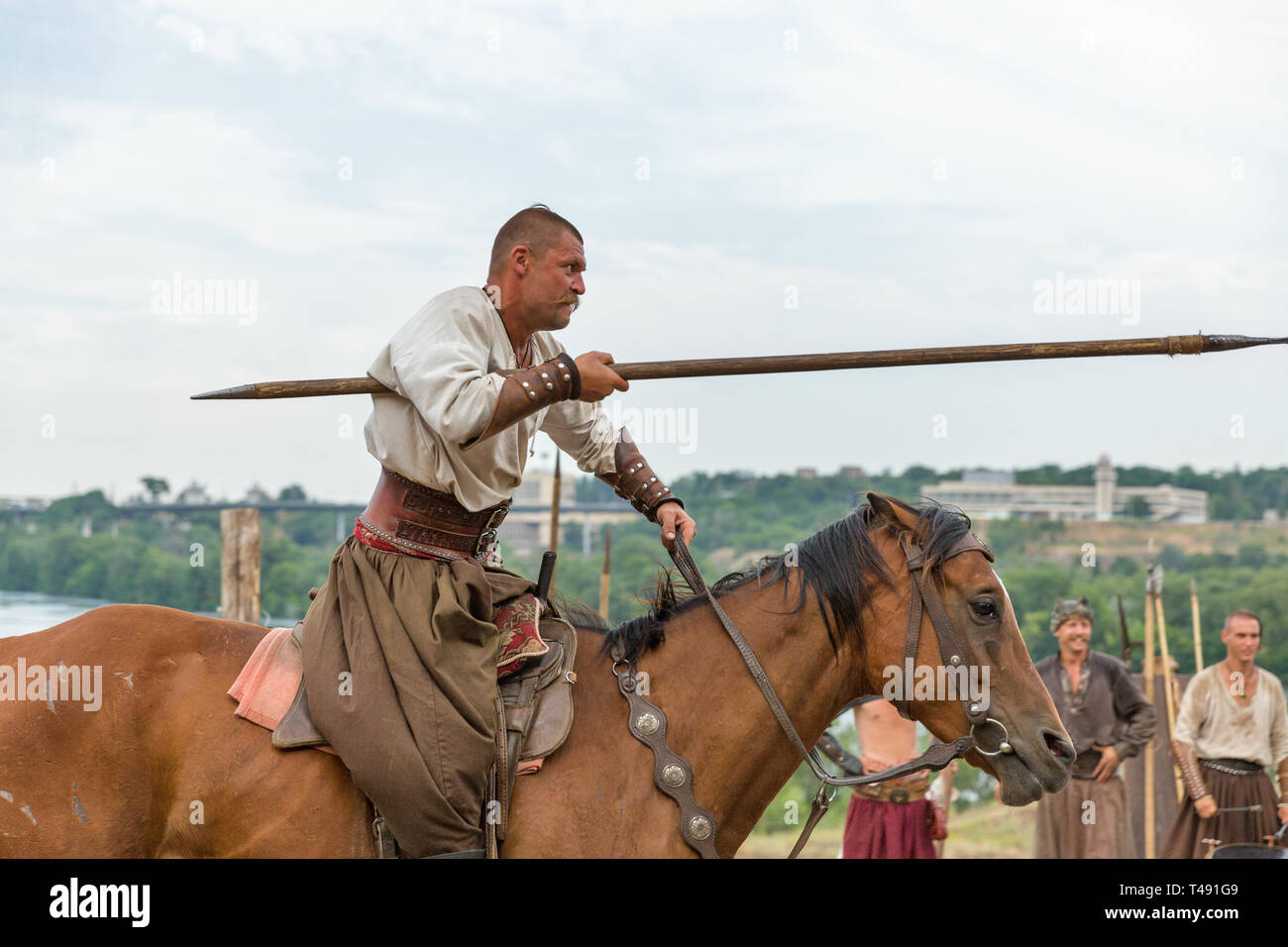 Soldier galloping horse hi-res stock photography and images - Alamy