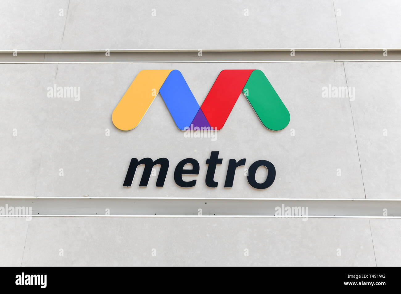 Azerbaijan baku train station hi-res stock photography and images - Alamy