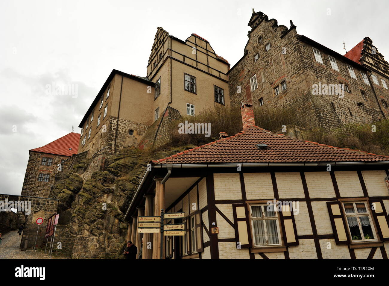 Top 10 castles in europe hi-res stock photography and images - Alamy