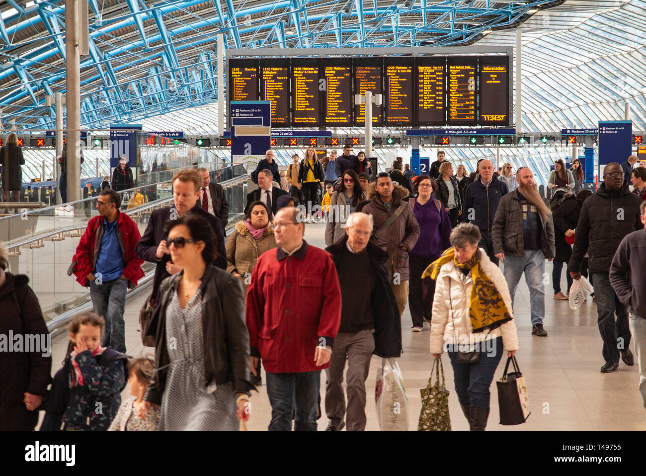 Waterloo international terminal hi-res stock photography and images - Alamy