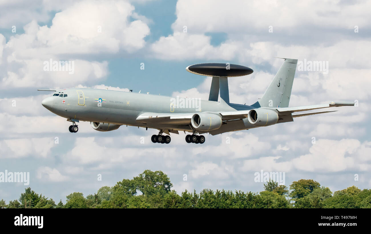 Raf e3 surveillance aircraft hi-res stock photography and images - Alamy