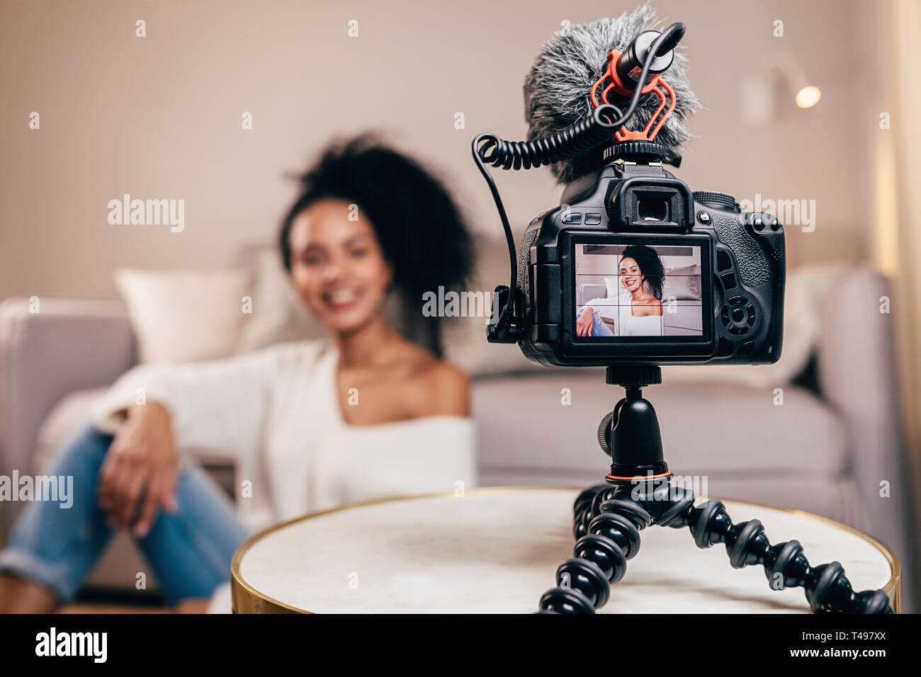 Filming content hi-res stock photography and images - Alamy