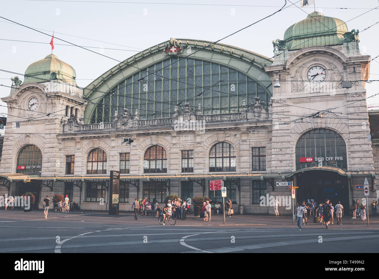 Public art basel hi-res stock photography and images - Alamy