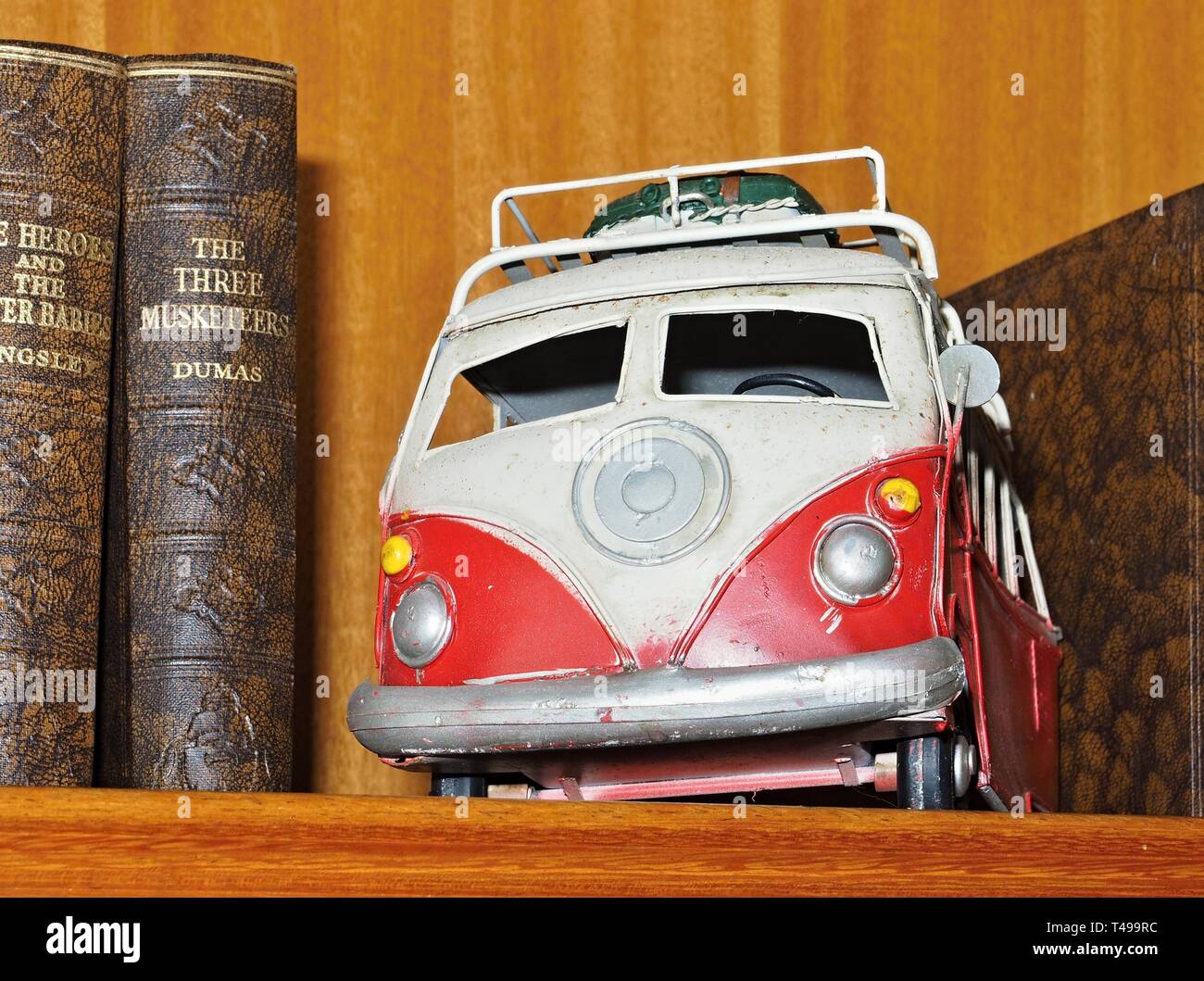 Vw bus toy car hi-res stock photography and images - Alamy