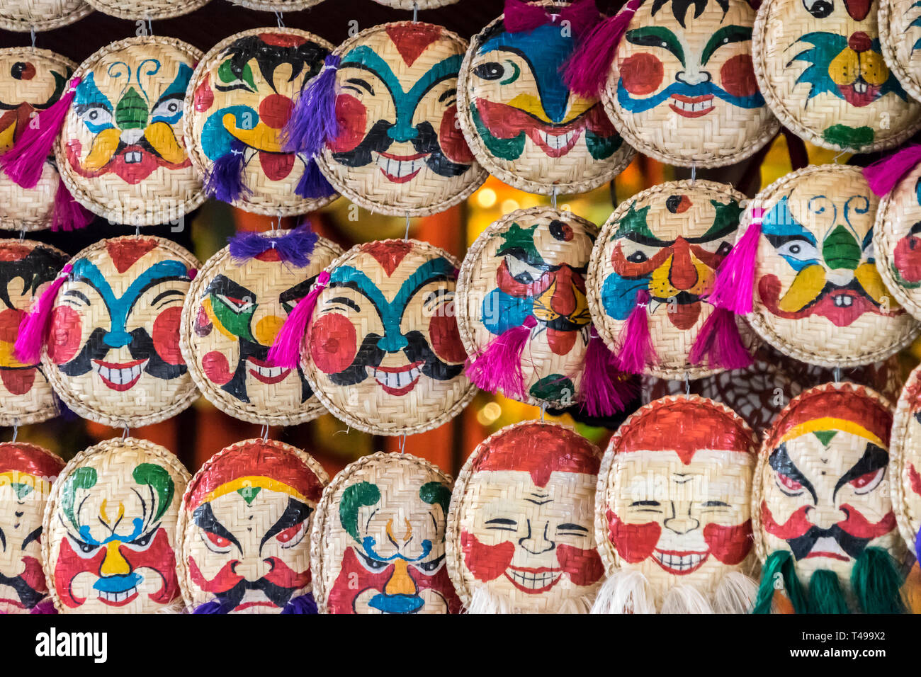 Cultural masks hi-res stock photography and images - Alamy