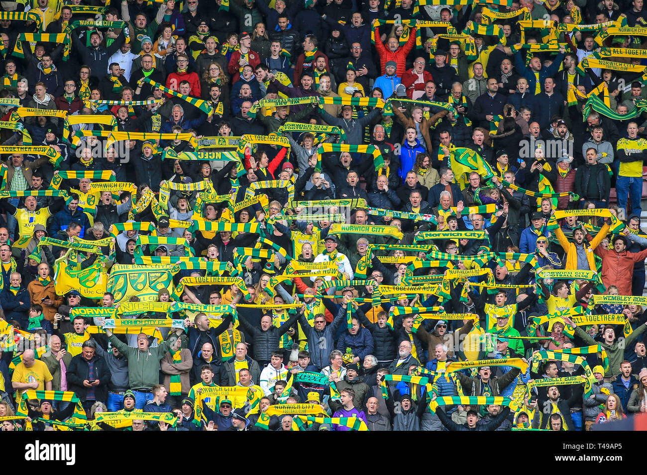 Norwich football team hi-res stock photography and images - Alamy