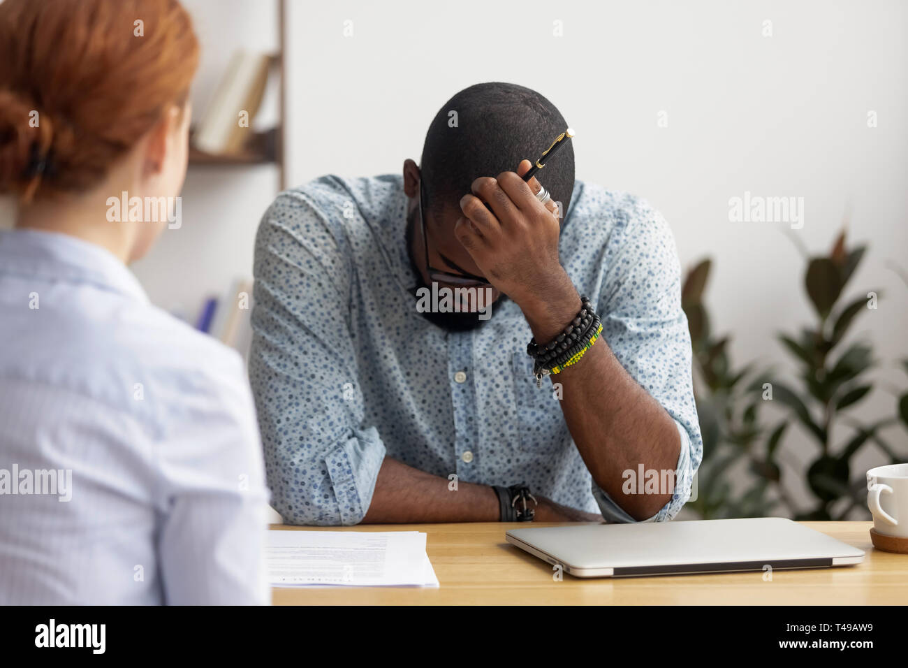 Office woman interview no man hi-res stock photography and images - Alamy