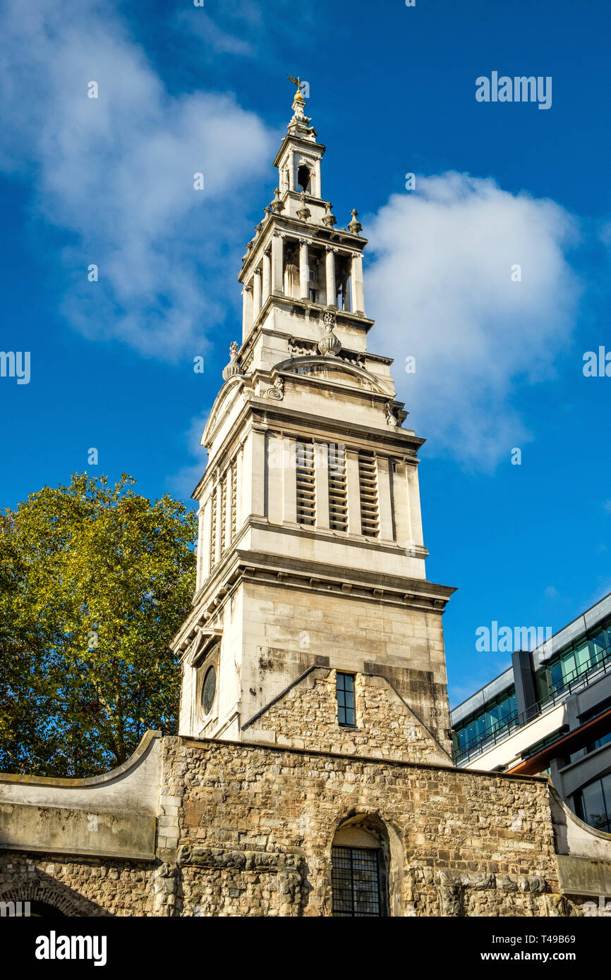 Christchurch Tower, Christ Church Greyfriars, Newgate Street, London ...
