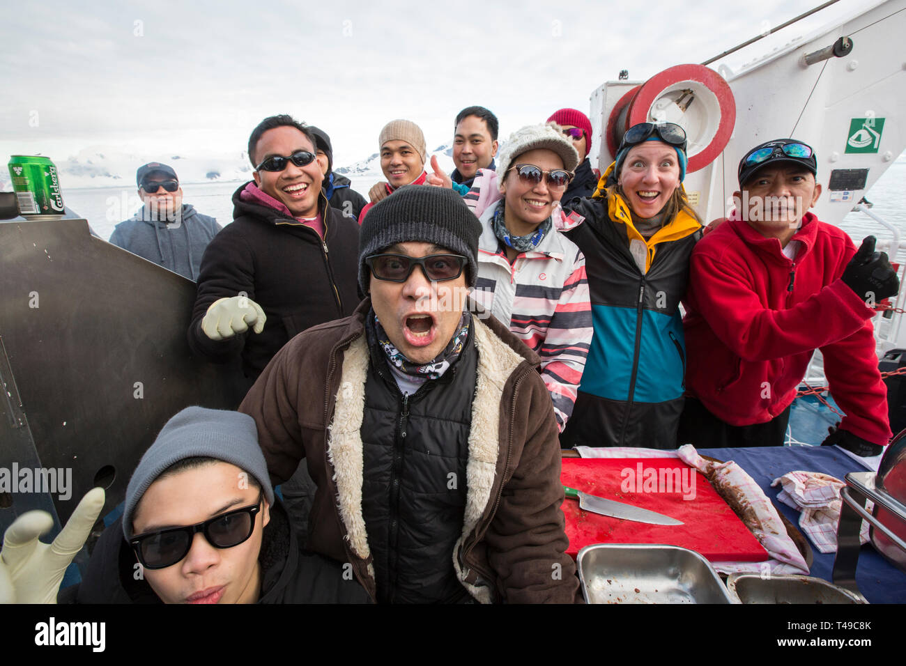 Filipino staff hi-res stock photography and images - Alamy