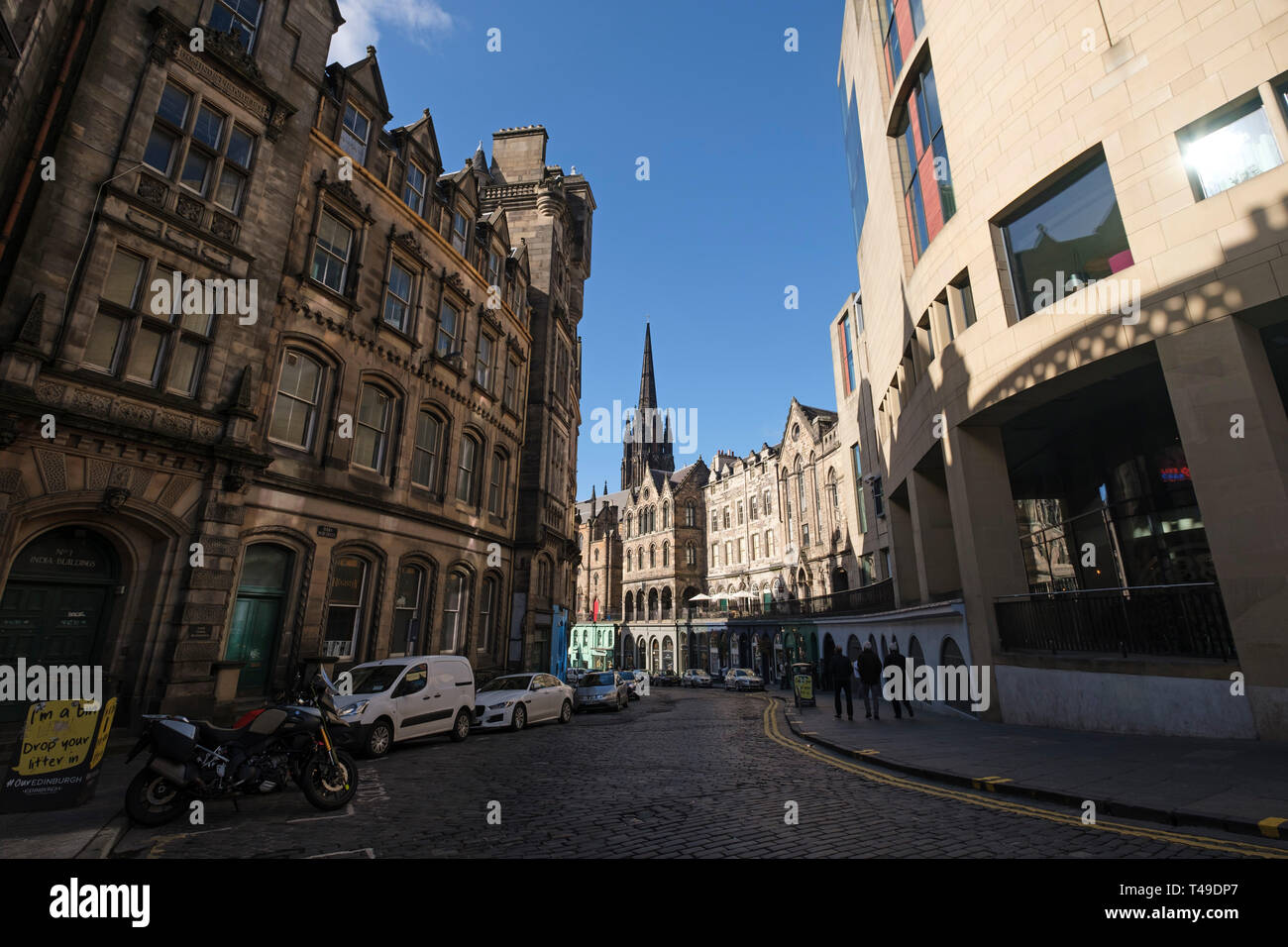 Victoria street scottish architecture hi-res stock photography and ...