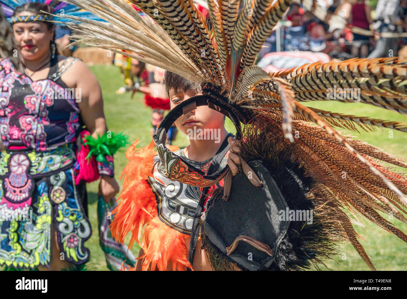 Native american regalia hi-res stock photography and images - Alamy