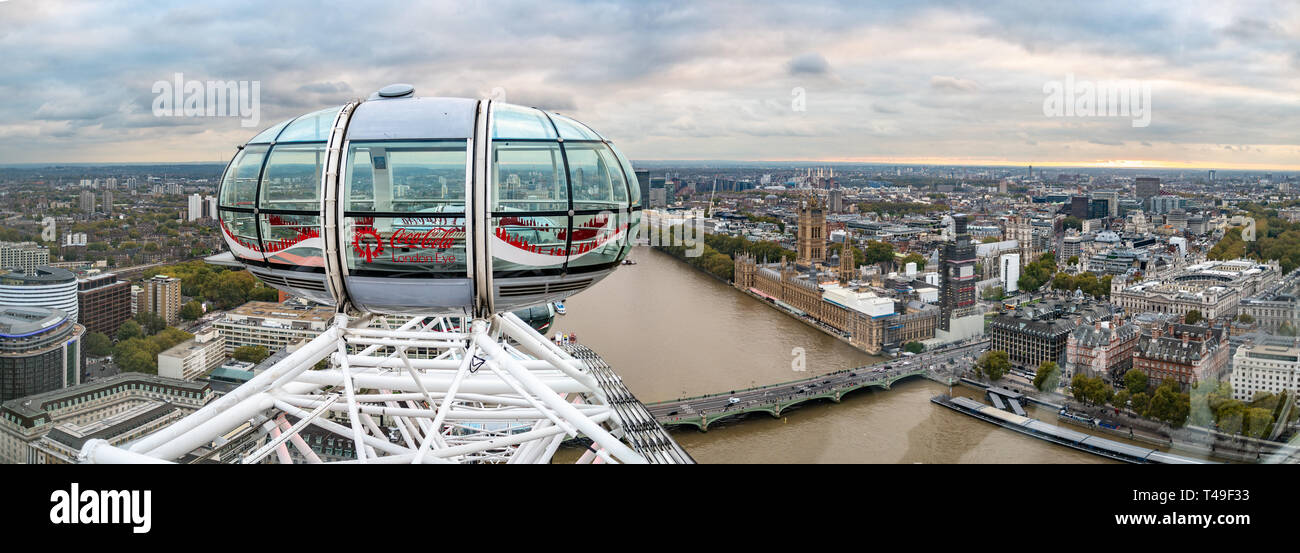 London eye with houses of parliment hi-res stock photography and images ...