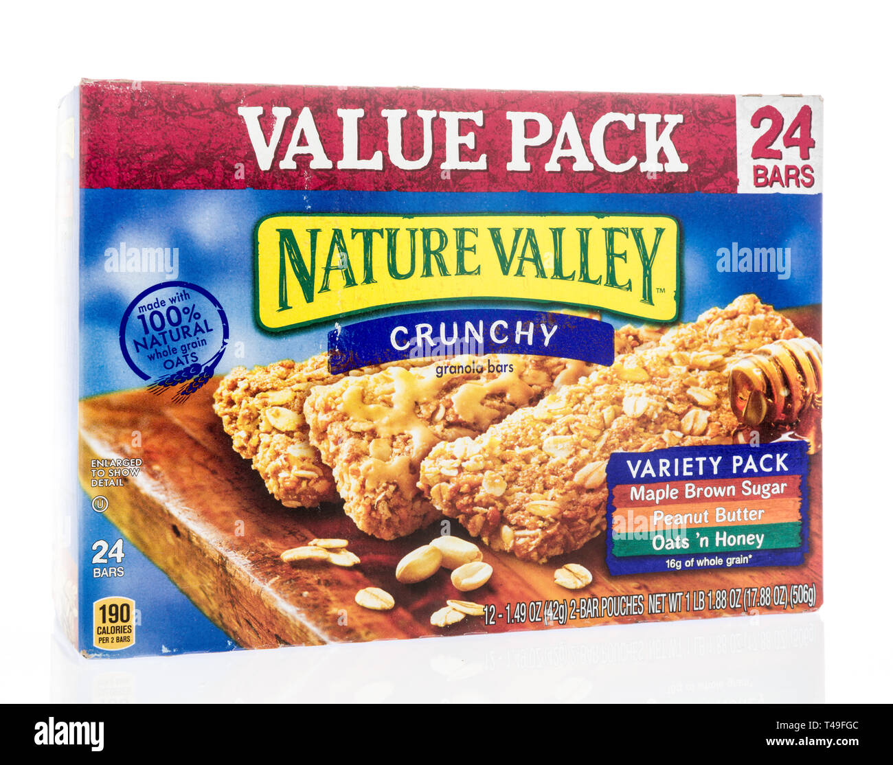 Granola bars pack hi-res stock photography and images - Alamy