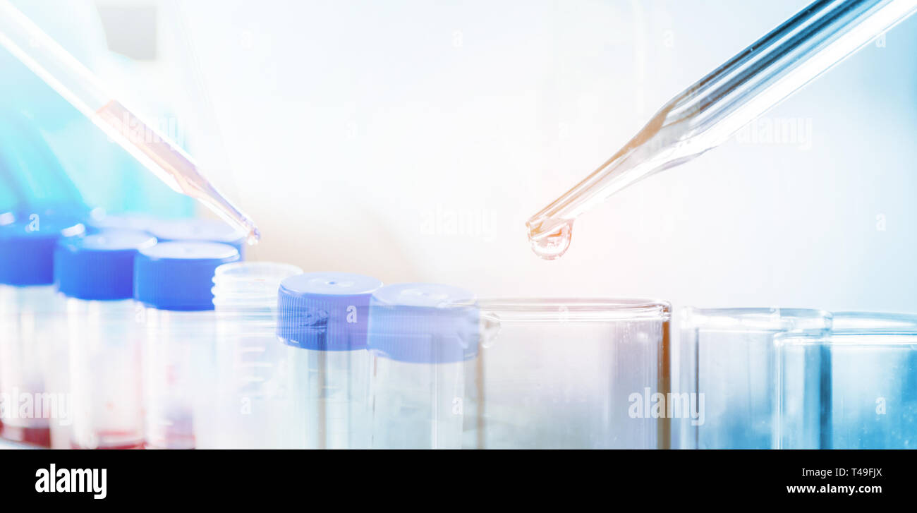 Science laboratory test tubes hi-res stock photography and images - Alamy