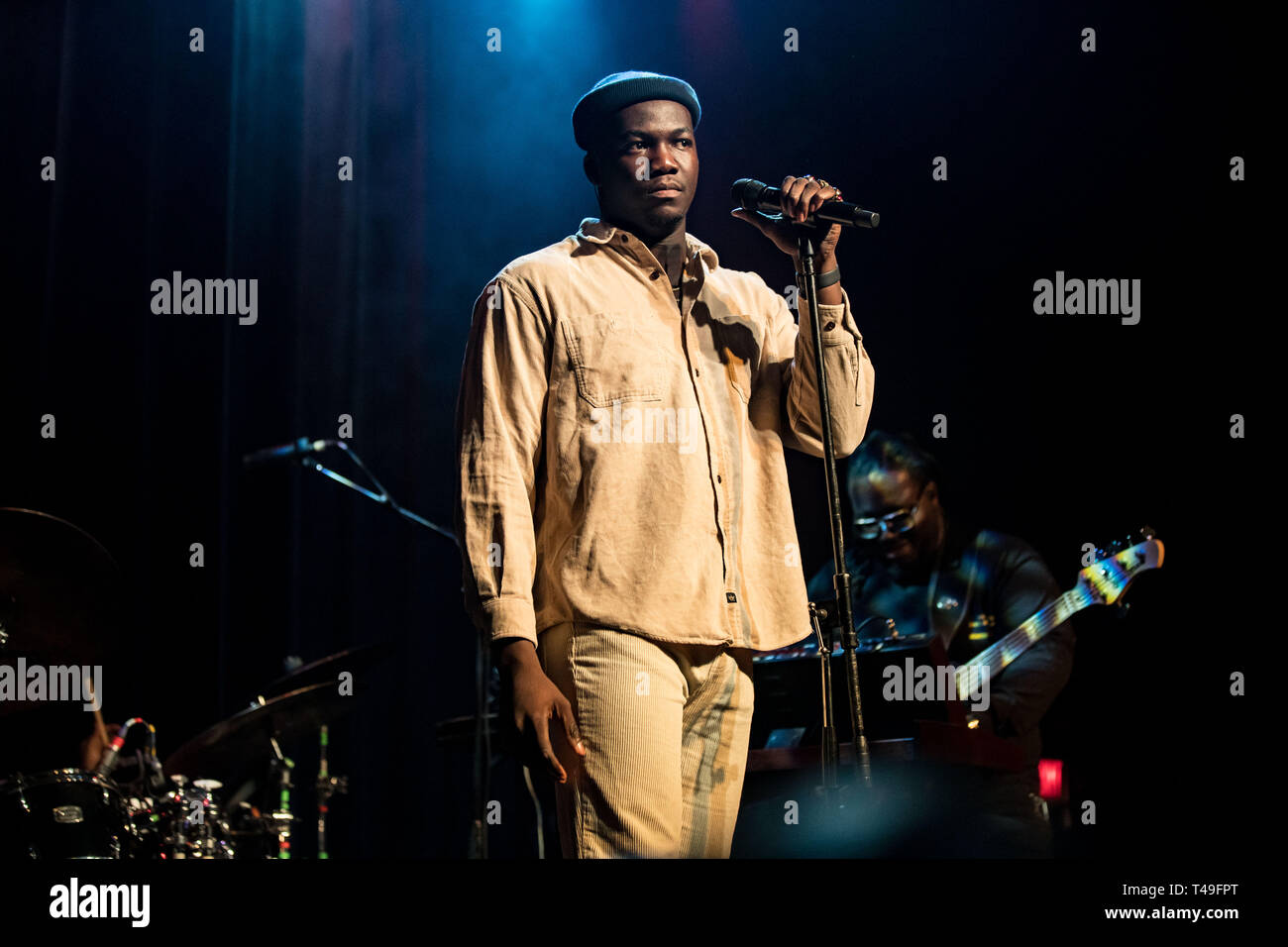 Black British Singer Stock Photos & Black British Singer Stock Images ...