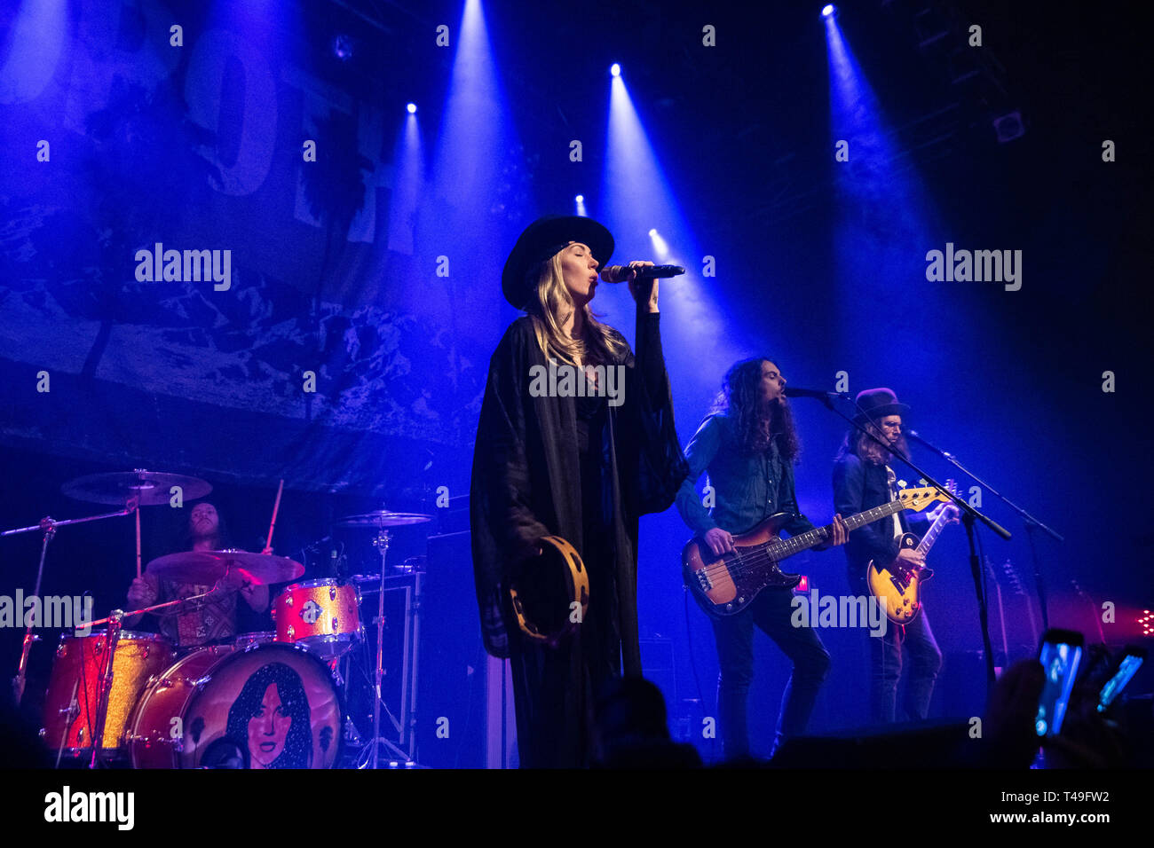 Singer Dorothy High Resolution Stock Photography and Images - Alamy