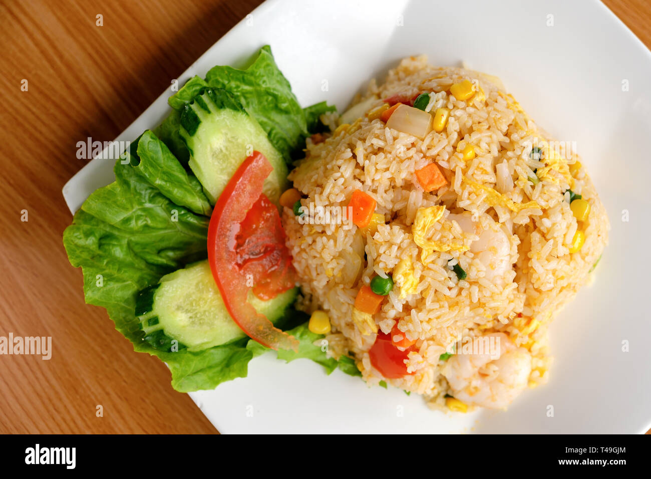 Thai fried rice with seafood Stock Photo - Alamy
